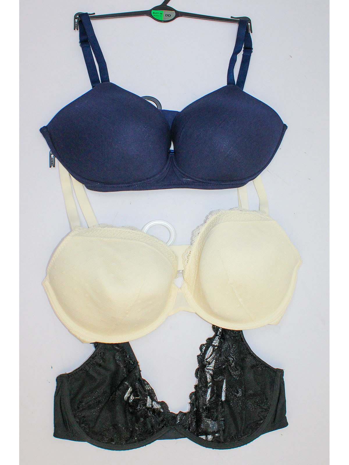 ASSORTED Bras - Size 32 to 36 (B-C-D-DD-E)