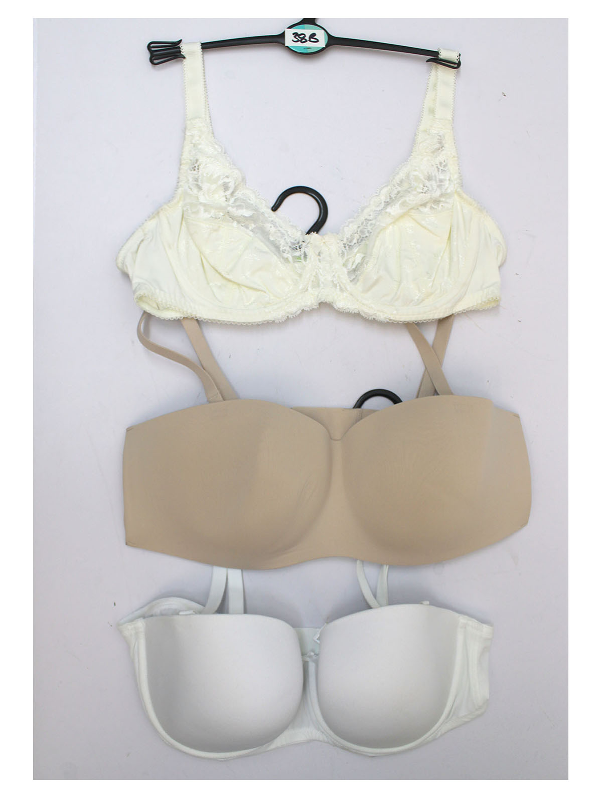 ASSORTED Bras - Size 32 to 40 (A-B-C-DD)