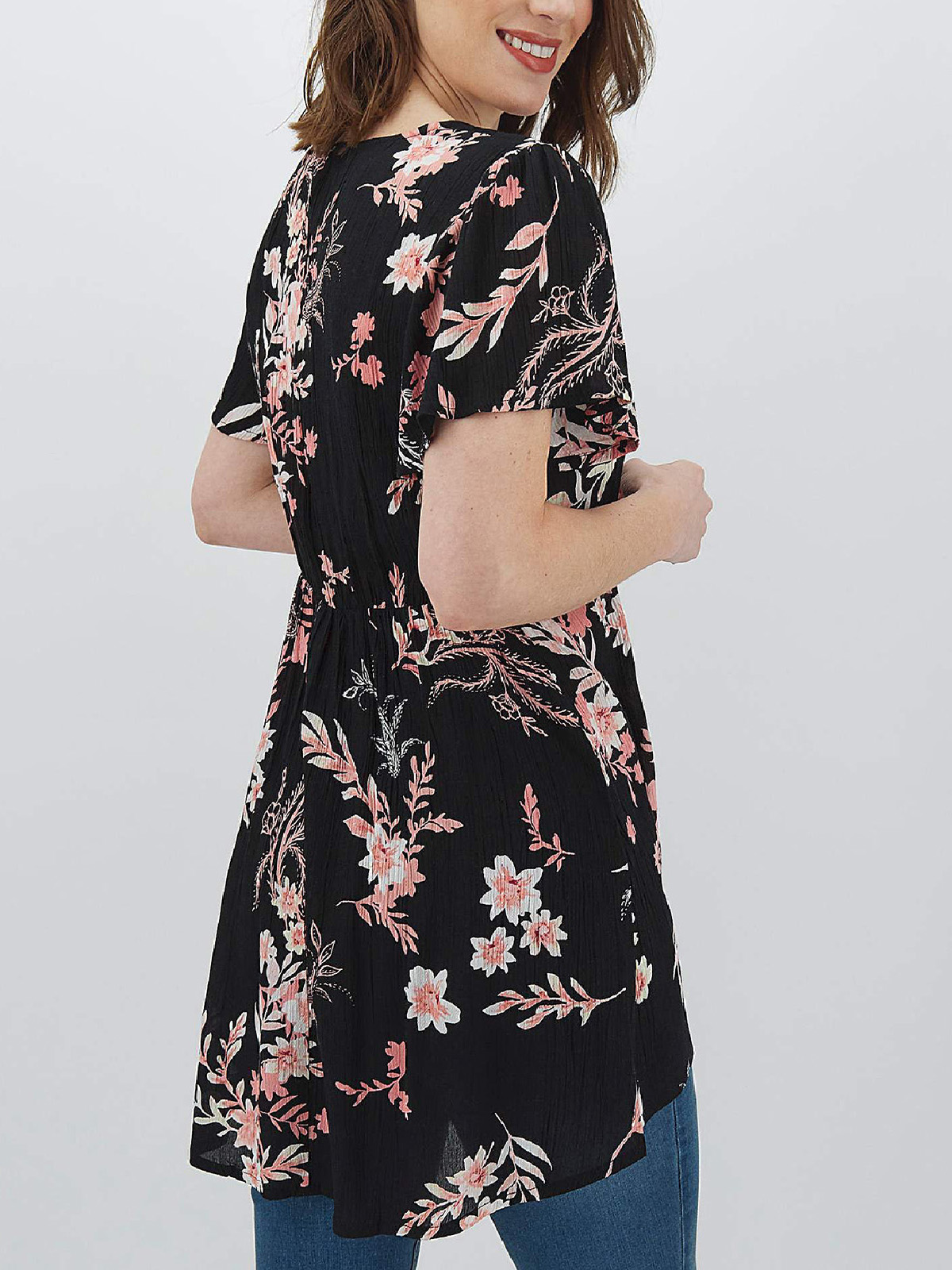 JD Williams - - JD Williams BLACK Floral Print Crinkle Button Through ...