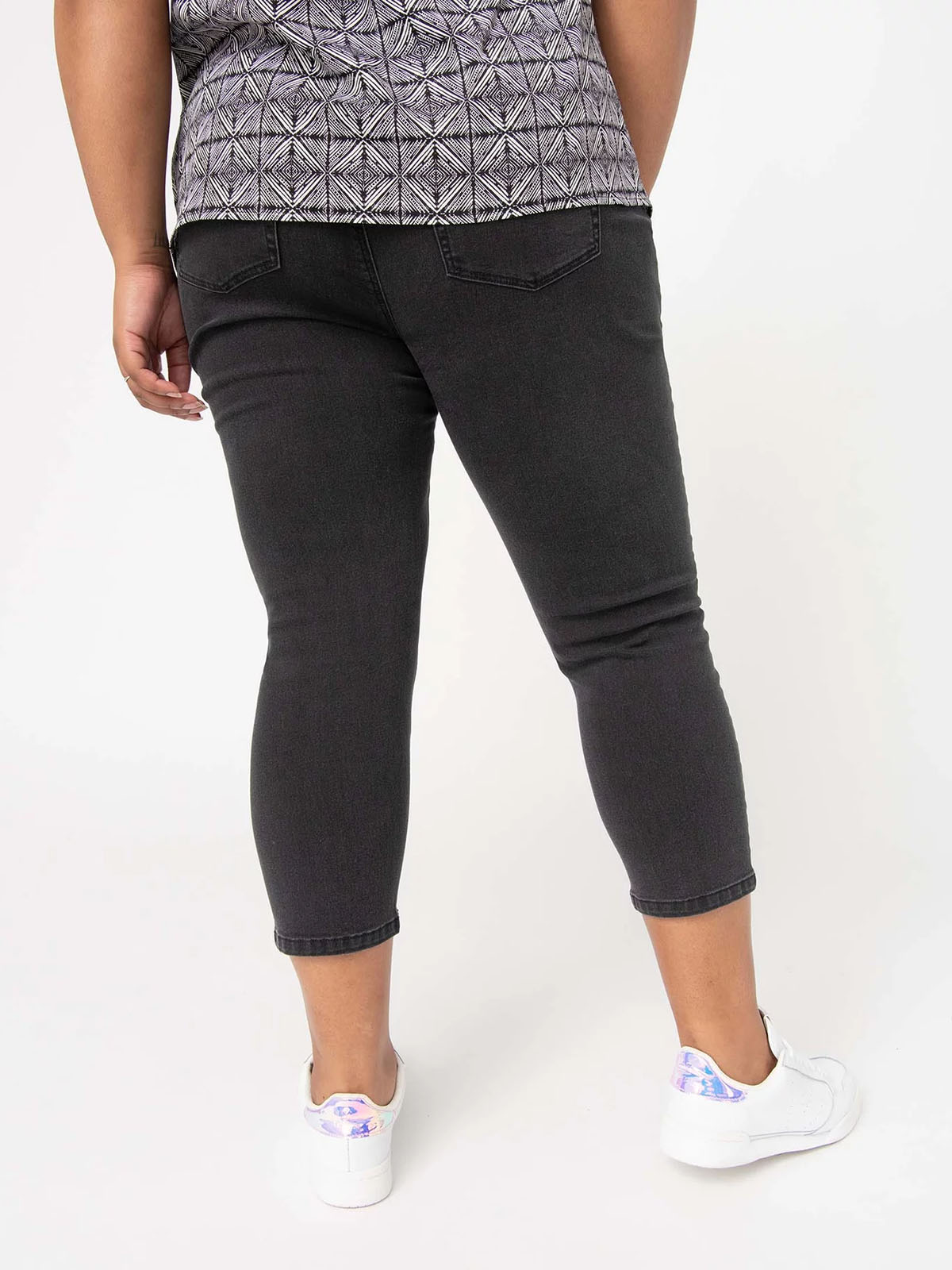 Gemo - - Gemo BLACK Cropped Denim Jeans - Plus Size 18 to 26 (EU 46 to 54)